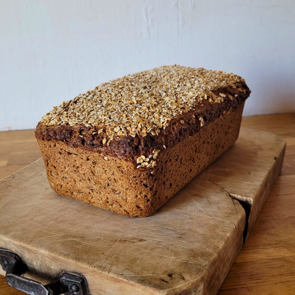 How to Make Rugbrød – Danish Rye Bread with Sourdough - KRÜMELIG